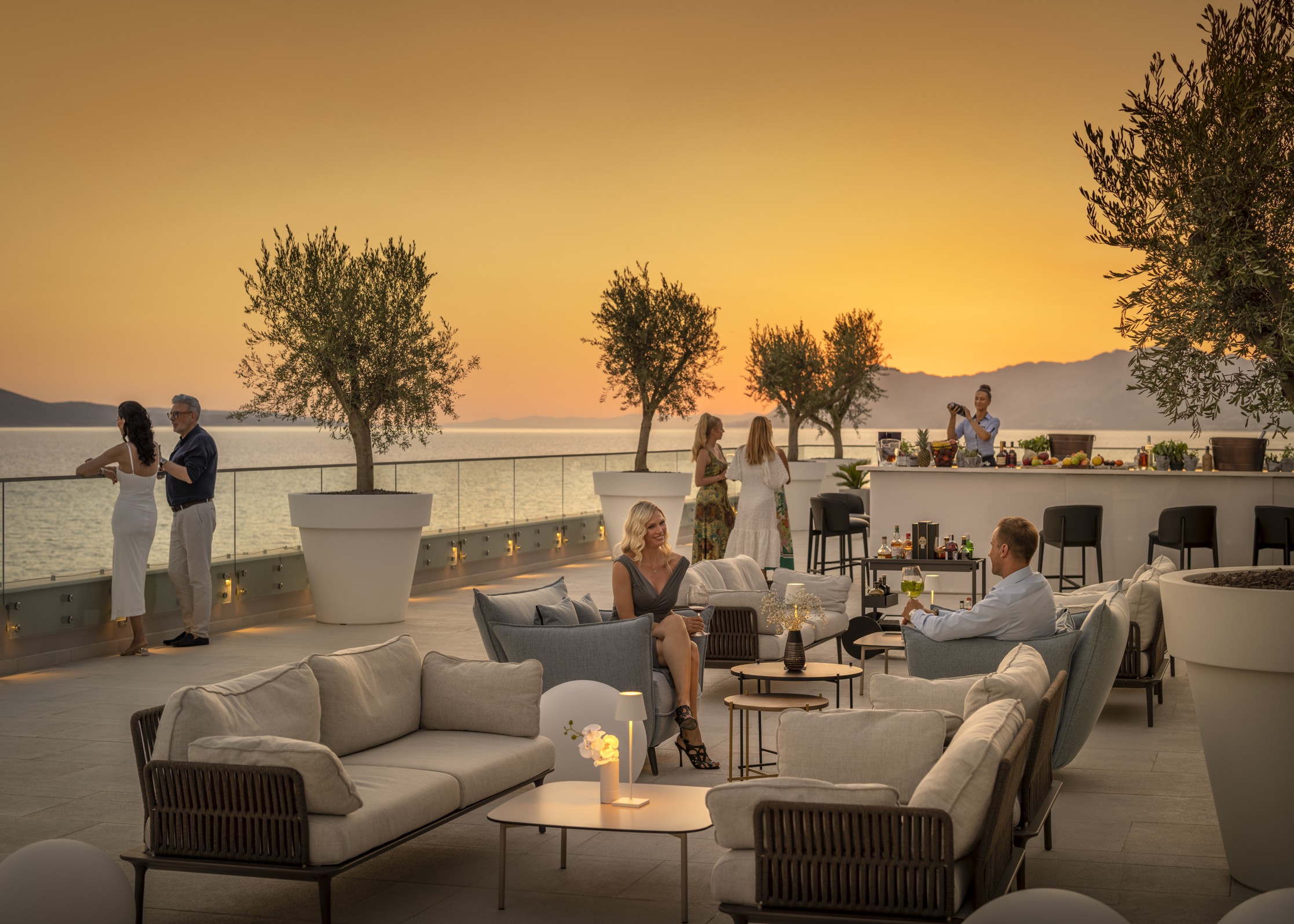 Discover The Above Rooftop Restaurant & Bar